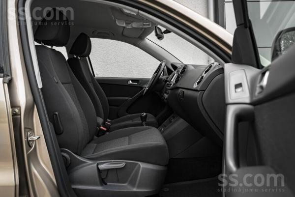 Brūns Volkswagen Tiguan 2015 Rīga, ar dzinēja tilpumu 2.00 L un nobraukumu 171 tūkst. km par 8900 €, foto 10 vietnē AUTOMOTO.COM.LV