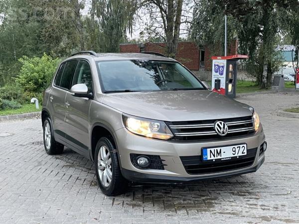 Brūns Volkswagen Tiguan 2015 Limbaži, ar dzinēja tilpumu 2.00 L un nobraukumu 175 tūkst. km par 8250 €, foto 3 vietnē AUTOMOTO.COM.LV