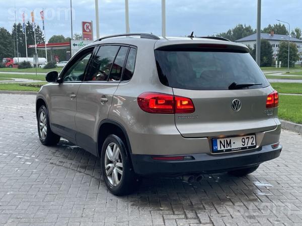 Brūns Volkswagen Tiguan 2015 Limbaži, ar dzinēja tilpumu 2.00 L un nobraukumu 175 tūkst. km par 8250 €, foto 5 vietnē AUTOMOTO.COM.LV
