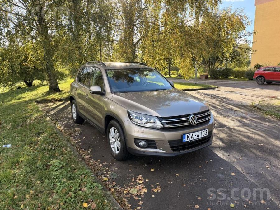 Brūns Volkswagen Tiguan 2015 Liepāja, ar dzinēja tilpumu 1.40 L un nobraukumu 85 tūkst. km par 11900 €, foto 3 vietnē AUTOMOTO.COM.LV