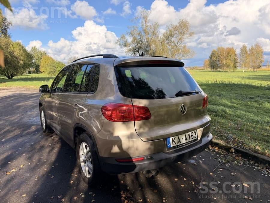 Brūns Volkswagen Tiguan 2015 Liepāja, ar dzinēja tilpumu 1.40 L un nobraukumu 85 tūkst. km par 11900 €, foto 7 vietnē AUTOMOTO.COM.LV