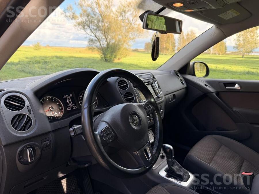 Brūns Volkswagen Tiguan 2015 Liepāja, ar dzinēja tilpumu 1.40 L un nobraukumu 85 tūkst. km par 11900 €, foto 10 vietnē AUTOMOTO.COM.LV
