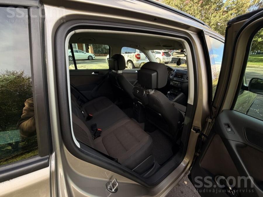 Brūns Volkswagen Tiguan 2015 Liepāja, ar dzinēja tilpumu 1.40 L un nobraukumu 85 tūkst. km par 11900 €, foto 19 vietnē AUTOMOTO.COM.LV