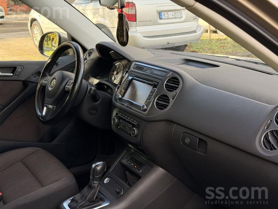 Brūns Volkswagen Tiguan 2015 Liepāja, ar dzinēja tilpumu 1.40 L un nobraukumu 85 tūkst. km par 11900 €, foto 20 vietnē AUTOMOTO.COM.LV