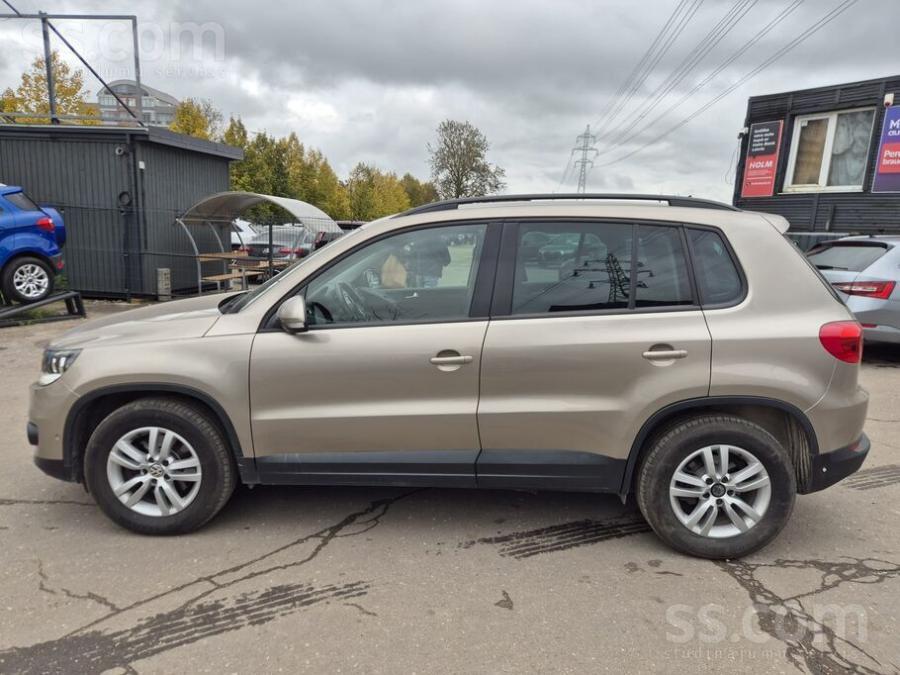 Brūns Volkswagen Tiguan 2015 Rīga, ar dzinēja tilpumu 1.40 L un nobraukumu 103 tūkst. km par 10490 €, foto 10 vietnē AUTOMOTO.COM.LV