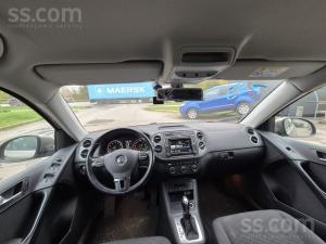 Brūns Volkswagen Tiguan 2015 Rīga, ar dzinēja tilpumu 1.40 L un nobraukumu 103 tūkst. km par 10490 €, foto 12 vietnē AUTOMOTO.COM.LV