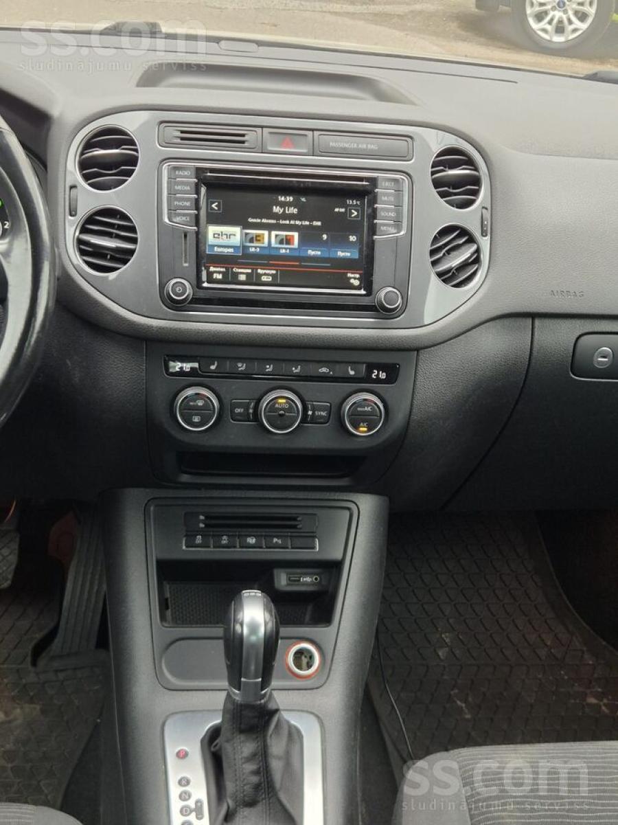 Brūns Volkswagen Tiguan 2015 Rīga, ar dzinēja tilpumu 1.40 L un nobraukumu 103 tūkst. km par 10490 €, foto 13 vietnē AUTOMOTO.COM.LV