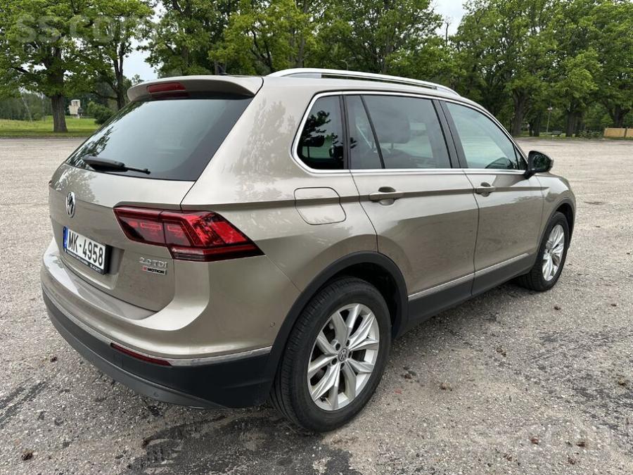 Brown Volkswagen Tiguan 2016 in Valmiera, with an engine capacity of 2.00 L and mileage of 184 thousand km for 14000 €, photo 8 on AUTOMOTO.COM.LV