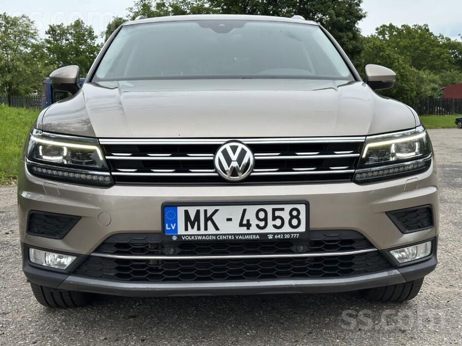 Brown Volkswagen Tiguan 2016 in Valmiera, with an engine capacity of 2.00 L and mileage of 184 thousand km for 14000 €, photo 10 on AUTOMOTO.COM.LV