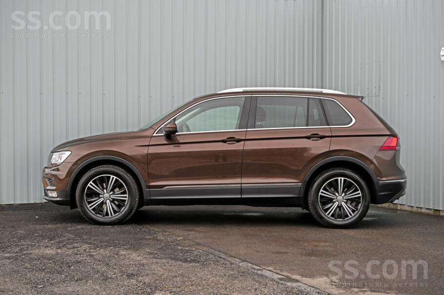 Brown Volkswagen Tiguan 2016 in Ogre, with an engine capacity of 2.00 L and mileage of 126 thousand km for 17700 €, photo 7 on AUTOMOTO.COM.LV