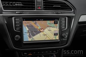 Brown Volkswagen Tiguan 2016 in Ogre, with an engine capacity of 2.00 L and mileage of 126 thousand km for 17700 €, photo 14 on AUTOMOTO.COM.LV