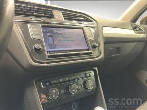 Brūns Volkswagen Tiguan 2016 Rīga, ar dzinēja tilpumu 2.00 L un nobraukumu 162 tūkst. km par 15990 €, foto 16 vietnē AUTOMOTO.COM.LV