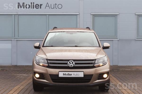 Brown Volkswagen Tiguan 2016 in Ventspils, with an engine capacity of 2.00 L and mileage of 268 thousand km for 6990 €, photo 8 on AUTOMOTO.COM.LV