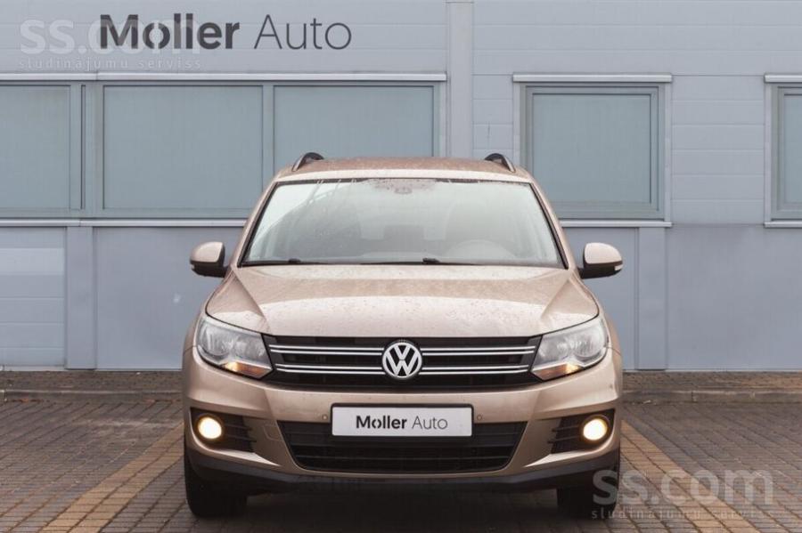 Brown Volkswagen Tiguan 2016 in Ventspils, with an engine capacity of 2.00 L and mileage of 268 thousand km for 6990 €, photo 9 on AUTOMOTO.COM.LV