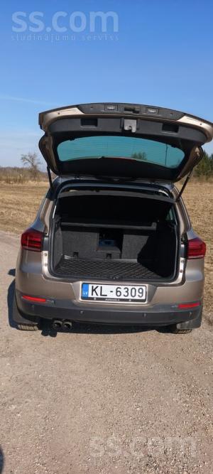 Brūns Volkswagen Tiguan 2016 Rīga, ar dzinēja tilpumu 2.00 L un nobraukumu 167 tūkst. km par 10900 €, foto 9 vietnē AUTOMOTO.COM.LV