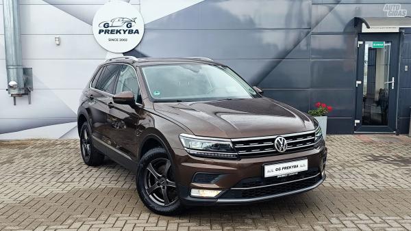 Brūns Volkswagen Tiguan 2016 Ramučiai, ar dzinēja tilpumu 2.00 L un nobraukumu 132 tūkst. km par 17950 €, foto 1 vietnē AUTOMOTO.COM.LV