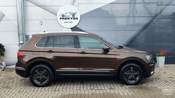 Brūns Volkswagen Tiguan 2016 Ramučiai, ar dzinēja tilpumu 2.00 L un nobraukumu 132 tūkst. km par 17950 €, foto 6 vietnē AUTOMOTO.COM.LV