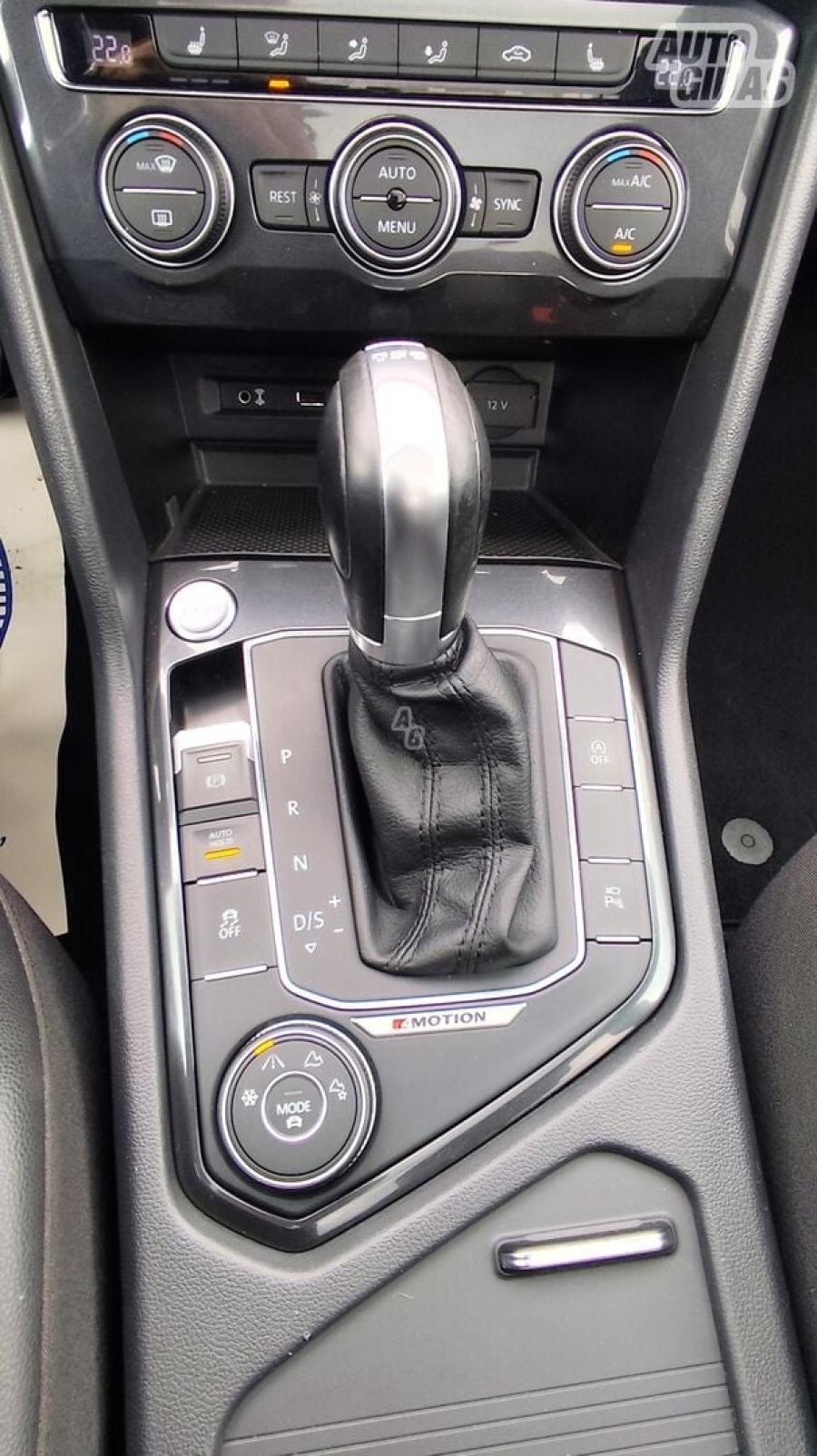 Brūns Volkswagen Tiguan 2016 Ramučiai, ar dzinēja tilpumu 2.00 L un nobraukumu 132 tūkst. km par 17950 €, foto 18 vietnē AUTOMOTO.COM.LV