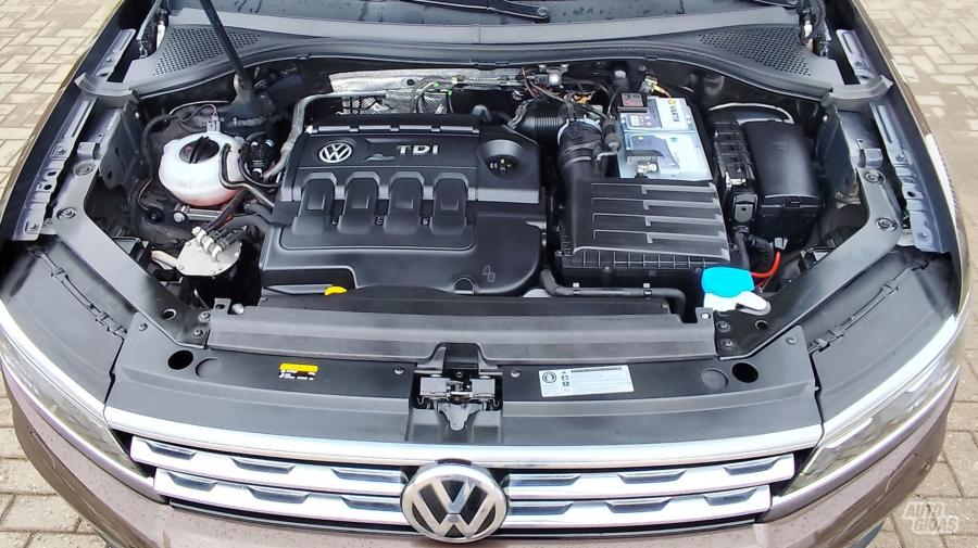 Brūns Volkswagen Tiguan 2016 Ramučiai, ar dzinēja tilpumu 2.00 L un nobraukumu 132 tūkst. km par 17950 €, foto 23 vietnē AUTOMOTO.COM.LV