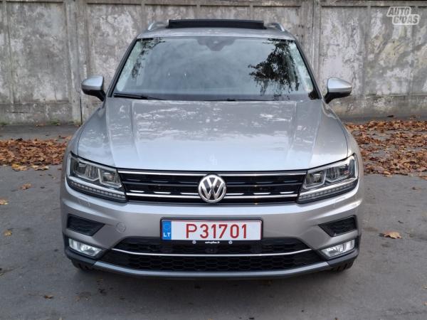 Brown Volkswagen Tiguan 2016 in Vilnius, with an engine capacity of 2.00 L and mileage of 182 thousand km for 15900 €, photo 9 on AUTOMOTO.COM.LV