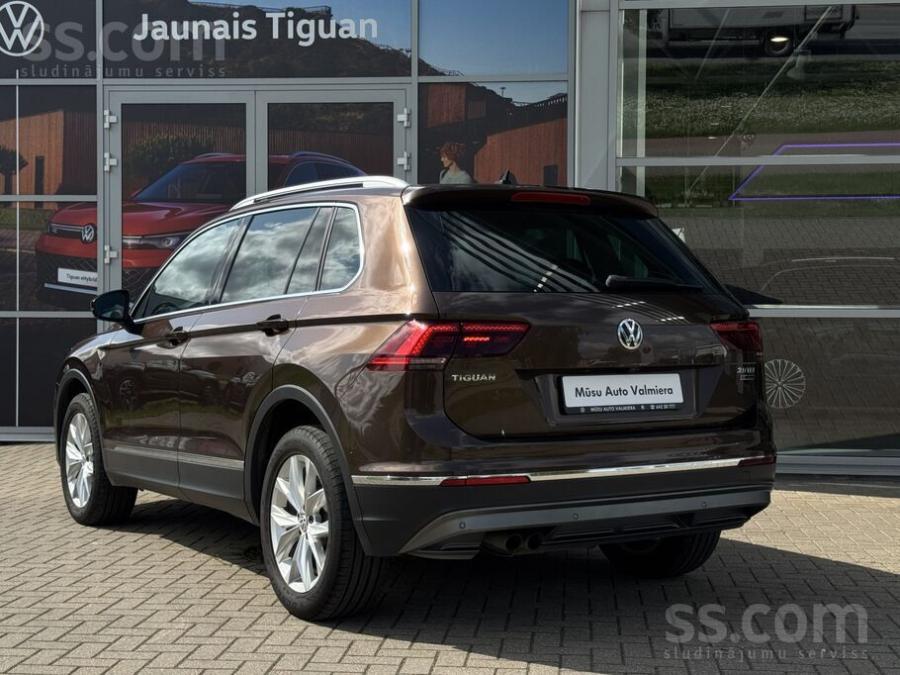 Brūns Volkswagen Tiguan 2017 Valmiera, ar dzinēja tilpumu 2.00 L un nobraukumu 211 tūkst. km par 17500 €, foto 4 vietnē AUTOMOTO.COM.LV