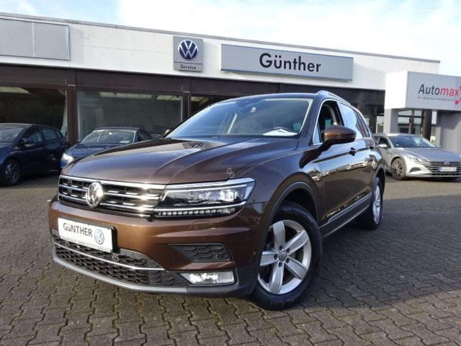 Brūns Volkswagen Tiguan 2017 Kauņa, ar dzinēja tilpumu 2.00 L un nobraukumu 51 tūkst. km par 26469 €, foto 1 vietnē AUTOMOTO.COM.LV