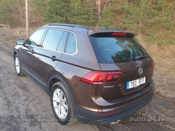 Brūns Volkswagen Tiguan 2017 Tallina, ar dzinēja tilpumu 1.40 L un nobraukumu 137 tūkst. km par 16900 €, foto 5 vietnē AUTOMOTO.COM.LV