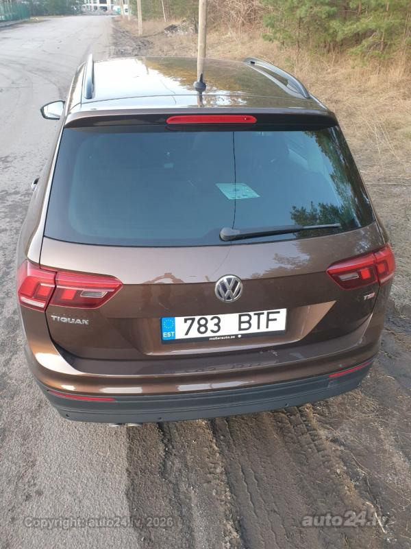 Brūns Volkswagen Tiguan 2017 Tallina, ar dzinēja tilpumu 1.40 L un nobraukumu 137 tūkst. km par 16900 €, foto 6 vietnē AUTOMOTO.COM.LV
