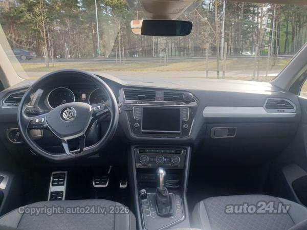 Brūns Volkswagen Tiguan 2017 Tallina, ar dzinēja tilpumu 1.40 L un nobraukumu 137 tūkst. km par 16900 €, foto 8 vietnē AUTOMOTO.COM.LV
