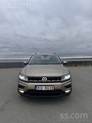 Brūns Volkswagen Tiguan 2017 Rīga, ar dzinēja tilpumu 2.00 L un nobraukumu 238 tūkst. km par 12000 €, foto  vietnē AUTOMOTO.COM.LV