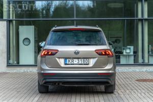 Brūns Volkswagen Tiguan 2017 Rīga, ar dzinēja tilpumu 1.40 L un nobraukumu 187 tūkst. km par 13900 €, foto 9 vietnē AUTOMOTO.COM.LV