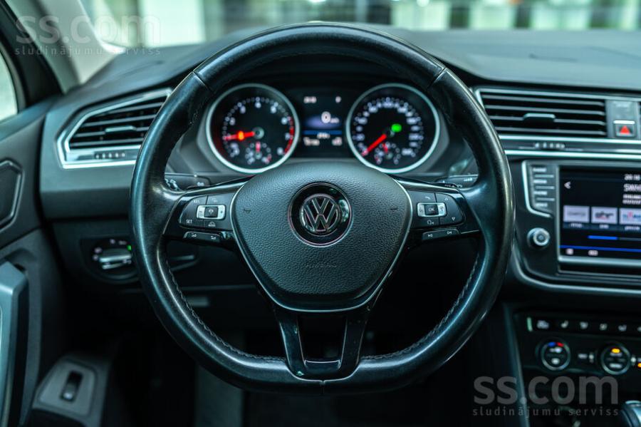 Brūns Volkswagen Tiguan 2017 Rīga, ar dzinēja tilpumu 1.40 L un nobraukumu 187 tūkst. km par 13900 €, foto 23 vietnē AUTOMOTO.COM.LV