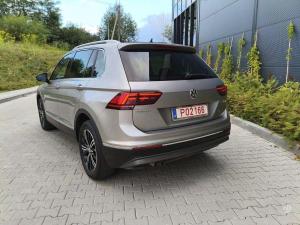 Brown Volkswagen Tiguan 2017 in Vilnius, with an engine capacity of 1.97 L and mileage of 324 thousand km for 12490 €, photo 6 on AUTOMOTO.COM.LV