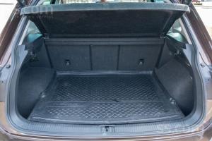 Brown Volkswagen Tiguan 2017 in Riga, with an engine capacity of 2.00 L and mileage of 197 thousand km for 15950 €, photo 10 on AUTOMOTO.COM.LV