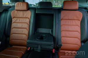 Brown Volkswagen Tiguan 2017 in Riga, with an engine capacity of 2.00 L and mileage of 197 thousand km for 15950 €, photo 15 on AUTOMOTO.COM.LV