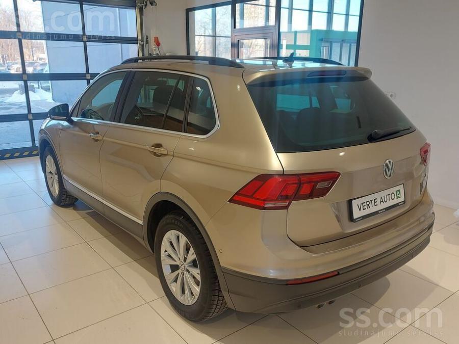 Brūns Volkswagen Tiguan 2018 Rīga, ar dzinēja tilpumu 2.00 L un nobraukumu 151 tūkst. km par 16690 €, foto 4 vietnē AUTOMOTO.COM.LV