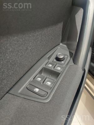Brūns Volkswagen Tiguan 2018 Rīga, ar dzinēja tilpumu 2.00 L un nobraukumu 151 tūkst. km par 16690 €, foto 14 vietnē AUTOMOTO.COM.LV