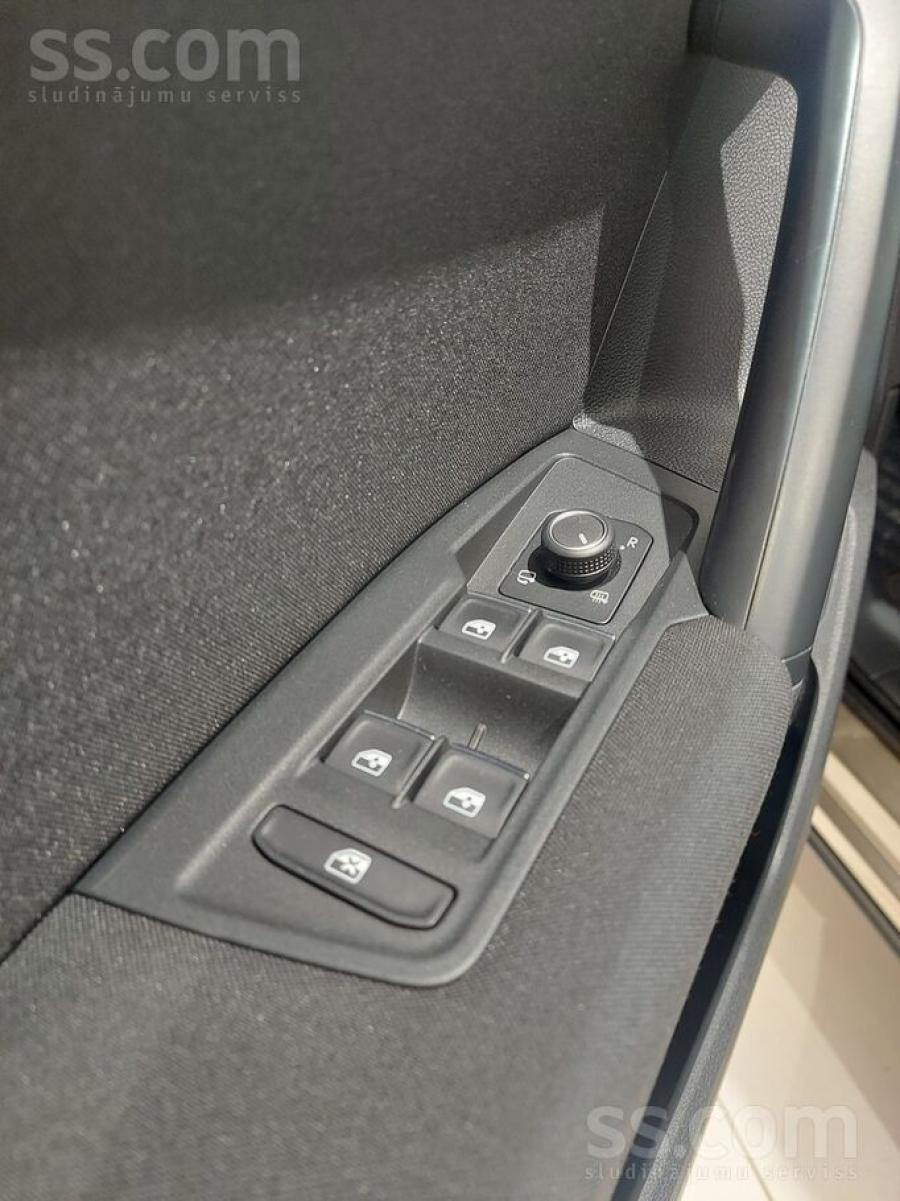 Brūns Volkswagen Tiguan 2018 Rīga, ar dzinēja tilpumu 2.00 L un nobraukumu 151 tūkst. km par 16690 €, foto 14 vietnē AUTOMOTO.COM.LV