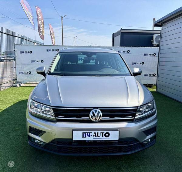 Brūns Volkswagen Tiguan 2018 Panevēža, ar dzinēja tilpumu 1.97 L un nobraukumu 156 tūkst. km par 16700 €, foto 2 vietnē AUTOMOTO.COM.LV