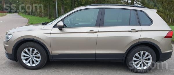 Brown Volkswagen Tiguan 2018 in Riga, with an engine capacity of 1.40 L and mileage of 139 thousand km for 17100 €, photo 3 on AUTOMOTO.COM.LV