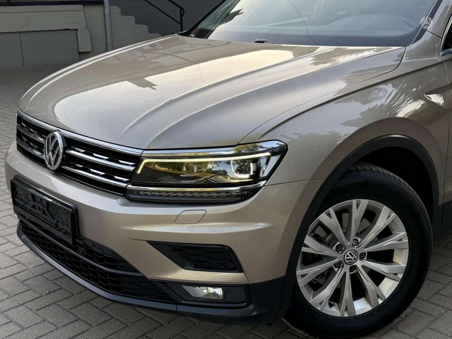 Brūns Volkswagen Tiguan 2018 Prienai, ar dzinēja tilpumu 1.97 L un nobraukumu 224 tūkst. km par 13950 €, foto 14 vietnē AUTOMOTO.COM.LV