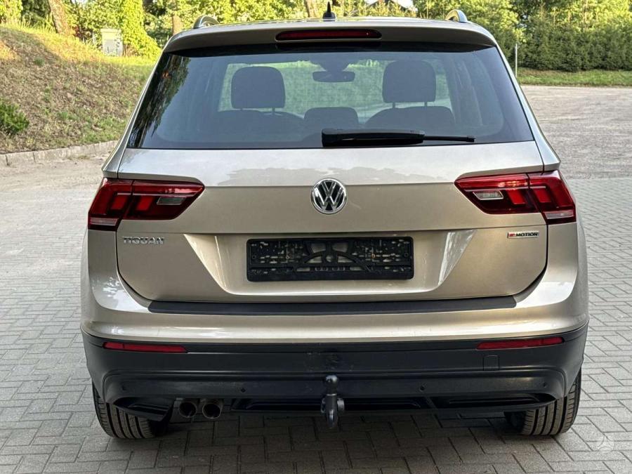 Brūns Volkswagen Tiguan 2018 Prienai, ar dzinēja tilpumu 1.97 L un nobraukumu 224 tūkst. km par 13950 €, foto 21 vietnē AUTOMOTO.COM.LV