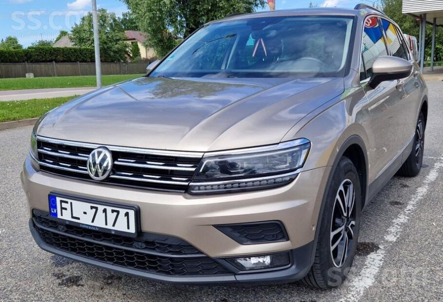 Brūns Volkswagen Tiguan 2019 Rīga, ar dzinēja tilpumu 2.00 L un nobraukumu 90 tūkst. km par 21000 €, foto 1 vietnē AUTOMOTO.COM.LV