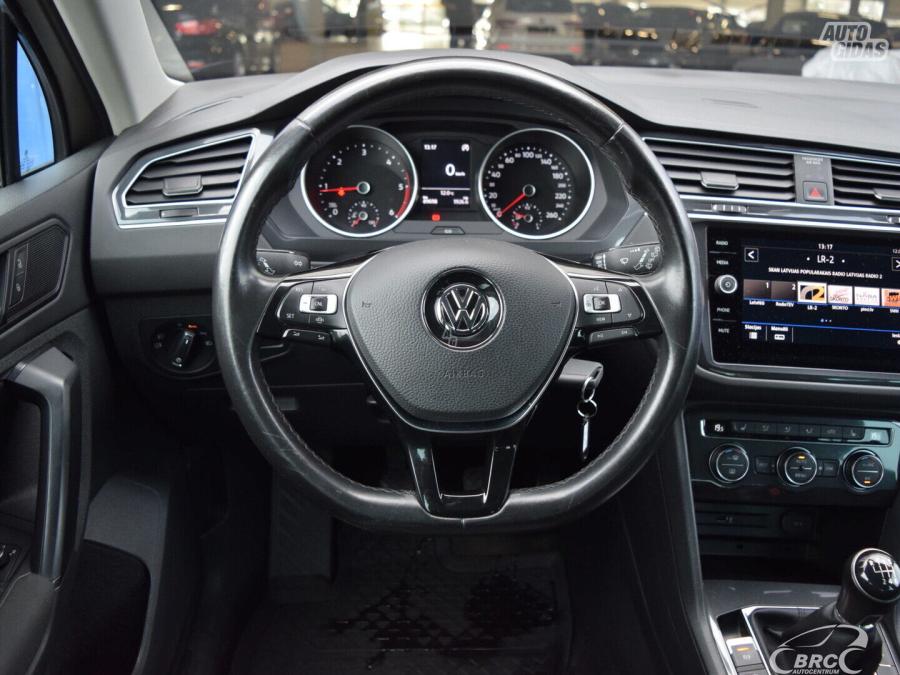 Brūns Volkswagen Tiguan 2019 Rīga, ar dzinēja tilpumu 2.00 L un nobraukumu 90 tūkst. km par 16900 €, foto 11 vietnē AUTOMOTO.COM.LV