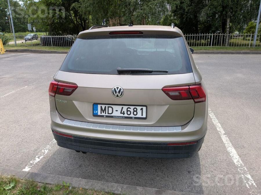 Brown Volkswagen Tiguan 2019 in Riga, with an engine capacity of 2.00 L and mileage of 166 thousand km for 15000 €, photo 6 on AUTOMOTO.COM.LV