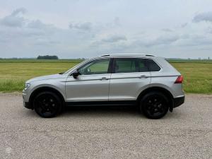 Brown Volkswagen Tiguan 2019 in Vilkaviskis, with an engine capacity of 1.97 L and mileage of 217 thousand km for 15900 €, photo 7 on AUTOMOTO.COM.LV