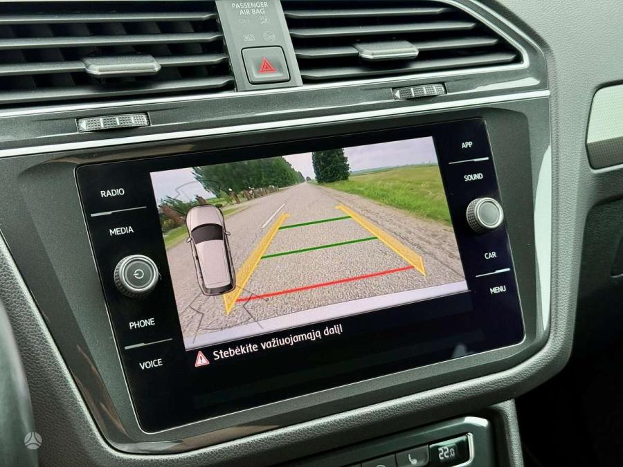 Brown Volkswagen Tiguan 2019 in Vilkaviskis, with an engine capacity of 1.97 L and mileage of 217 thousand km for 15900 €, photo 13 on AUTOMOTO.COM.LV