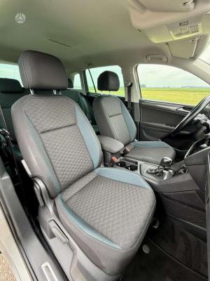 Brown Volkswagen Tiguan 2019 in Vilkaviskis, with an engine capacity of 1.97 L and mileage of 217 thousand km for 15900 €, photo 24 on AUTOMOTO.COM.LV