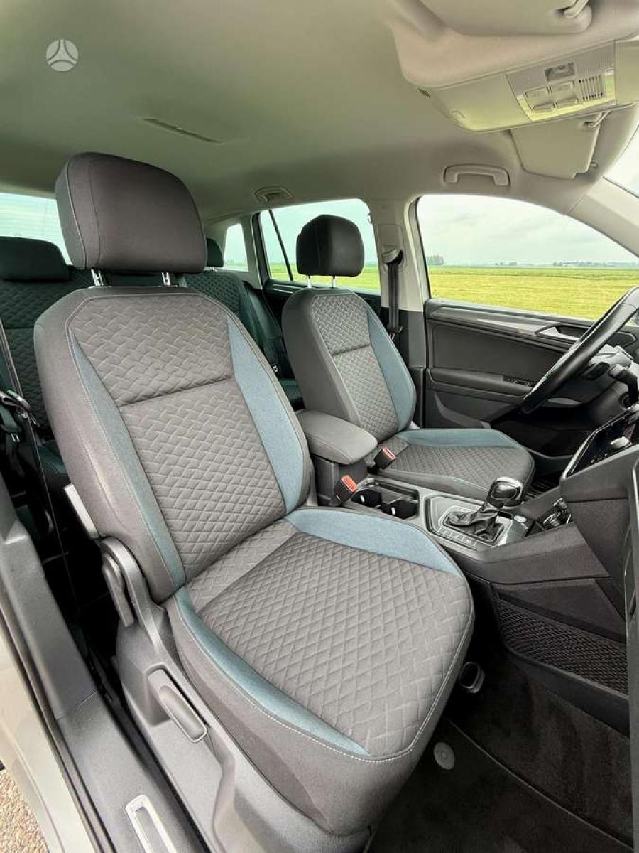 Brown Volkswagen Tiguan 2019 in Vilkaviskis, with an engine capacity of 1.97 L and mileage of 217 thousand km for 15900 €, photo 24 on AUTOMOTO.COM.LV
