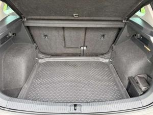 Brown Volkswagen Tiguan 2019 in Vilkaviskis, with an engine capacity of 1.97 L and mileage of 217 thousand km for 15900 €, photo 28 on AUTOMOTO.COM.LV